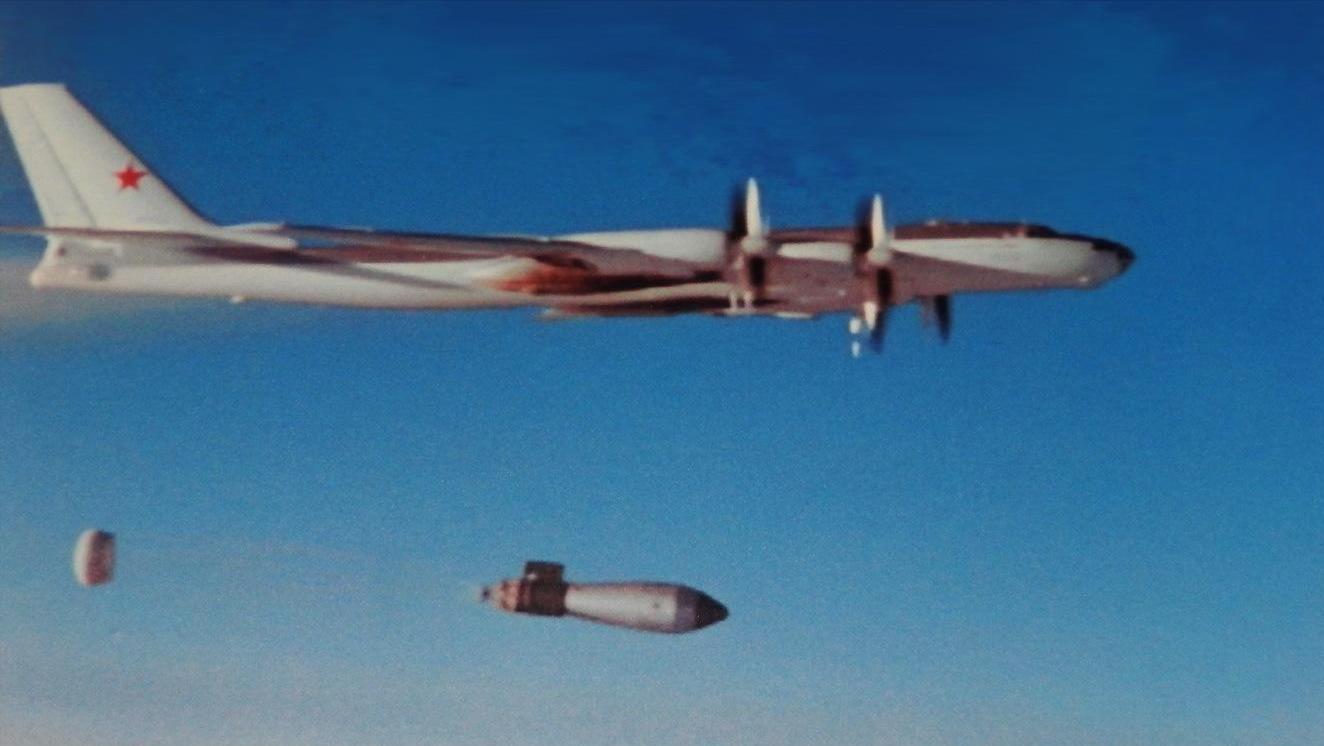 A top-secret video in 1961, the Soviet Union tested the Tsar's hydrogen ...