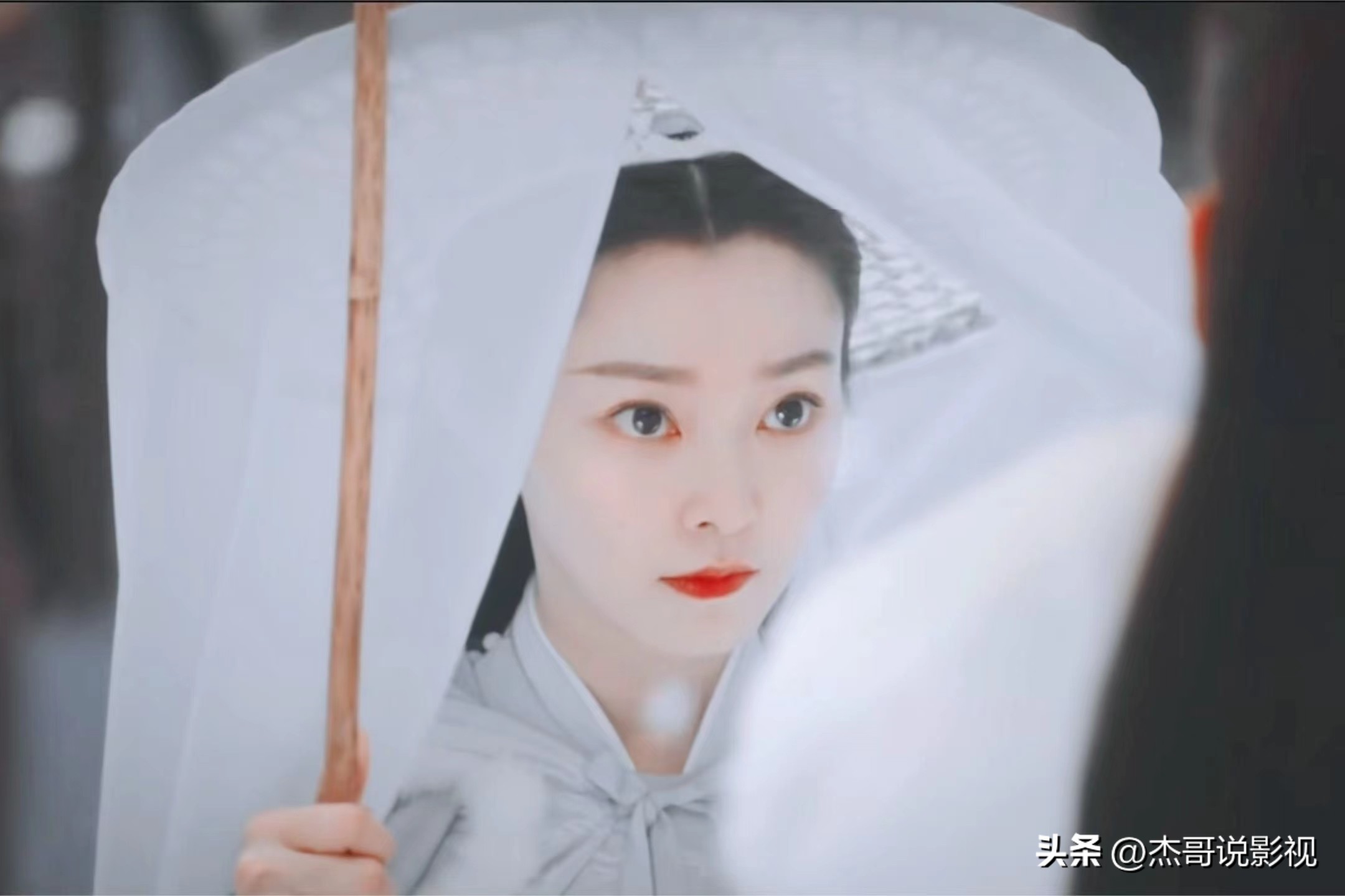 Bai Jingting and Song Yi's new drama "Long Wind Crossing" is expected to be broadcast in April ...