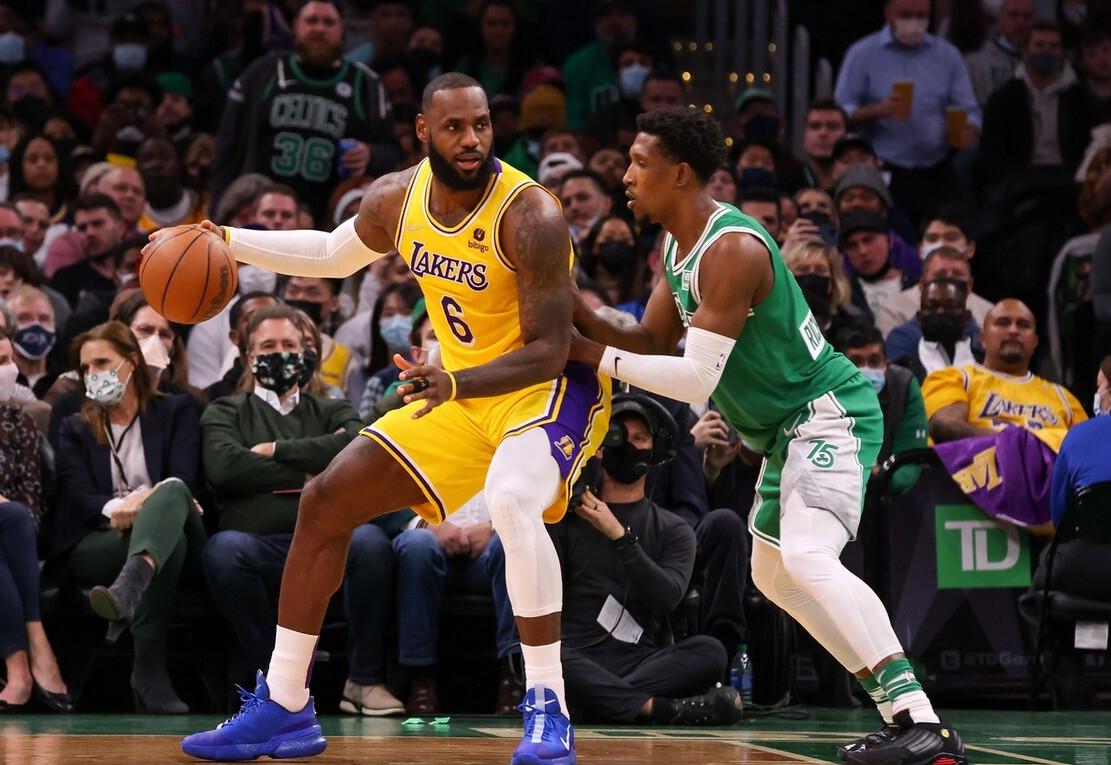 Goodbye James!Bye bye top tier!Cut off the road to home by yourself ...