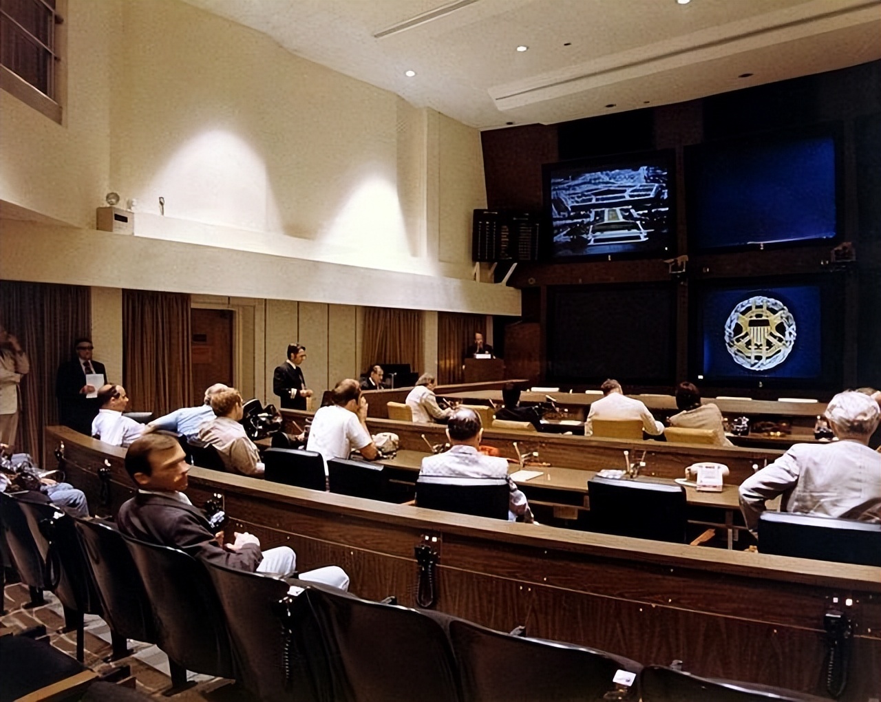 US National Military Command Center - iNEWS