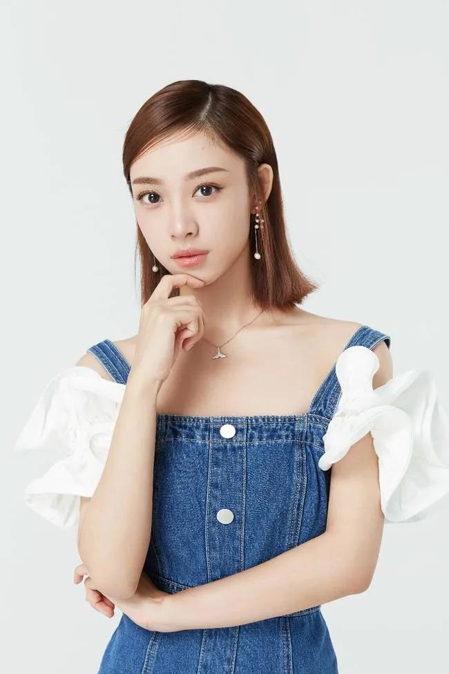 Share pictures - beautiful beauty Ye Xuanqing - iNEWS