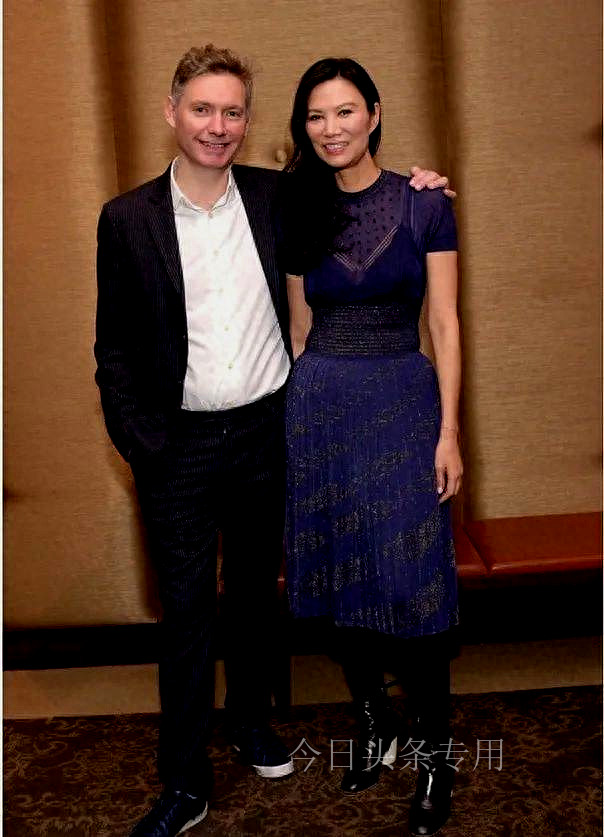 Wendi Deng and her ex-husband are together again 10 years after their ...