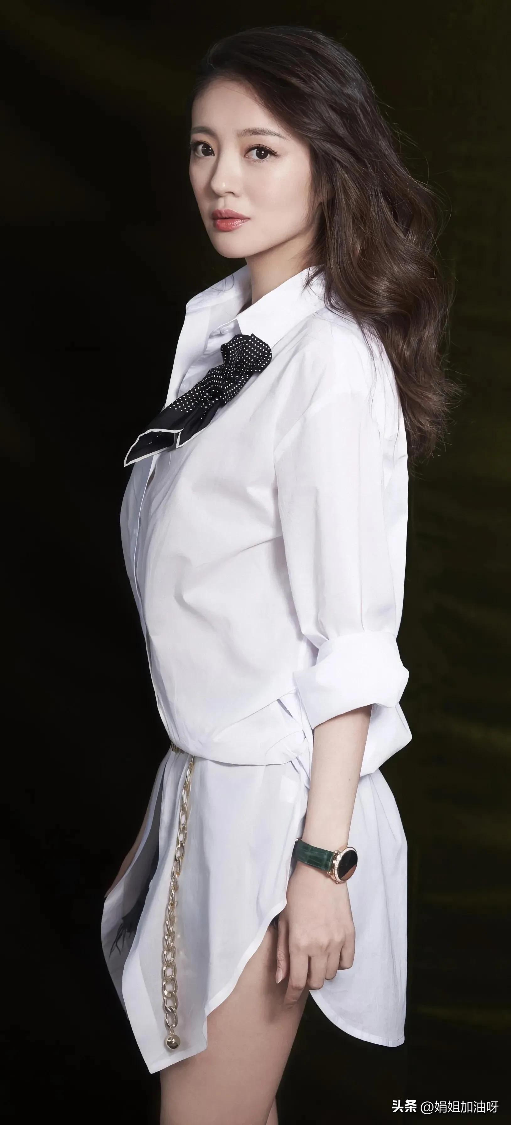 Share pictures, temperament goddess An Yixuan - iNEWS