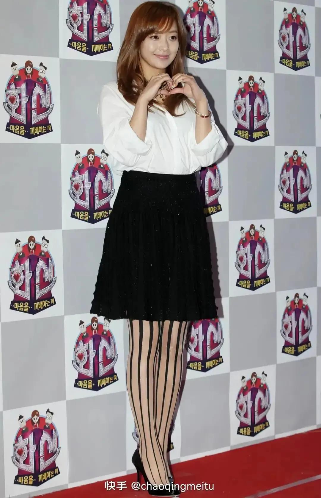 Jin Xishan's beautiful legs in stockings, Yang Ying, Jin Chen, Ni Ni ...