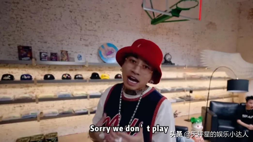 Fan Chengcheng Ma Siwei collaborated with the new song MV to go live ...