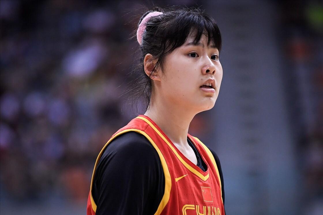 She is a general in the Chinese women's basketball team. She once wrote ...