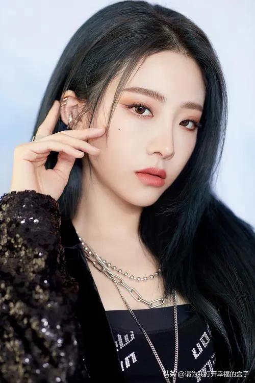 Singer·Actor Yu Yan——Stunning Photo - iMedia