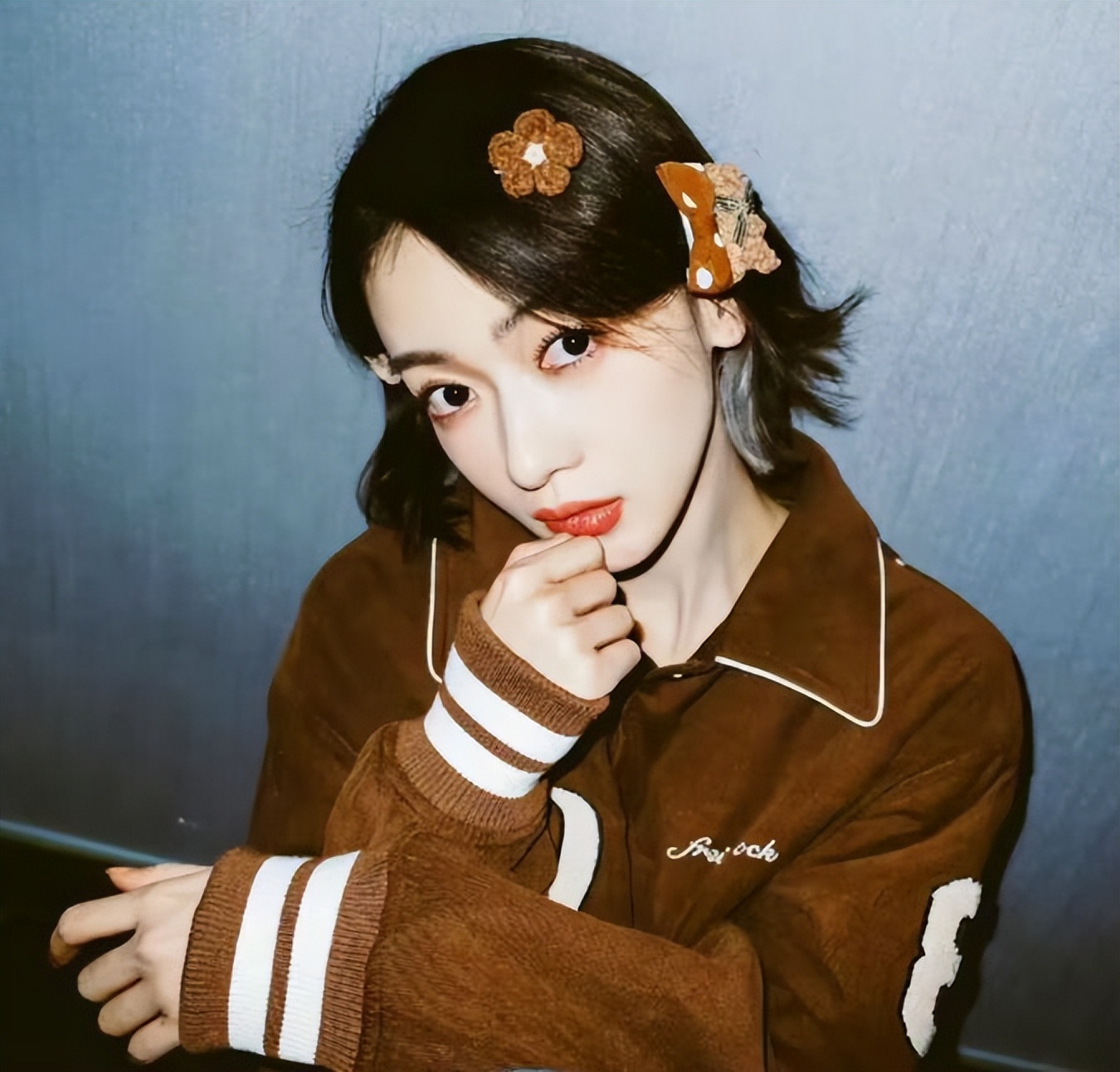 Both entertainers, look at Bailu, then look at Wu Jinyan, the gap ...