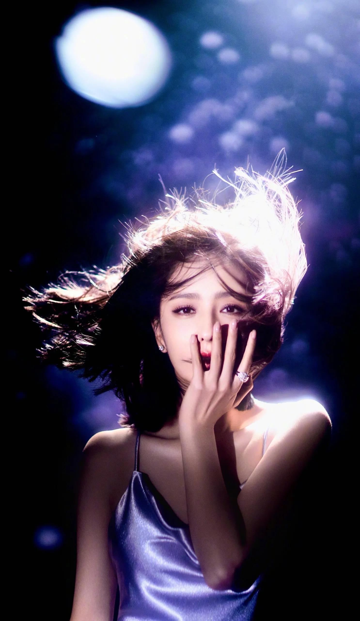 Beautiful Tong Liya - iNEWS