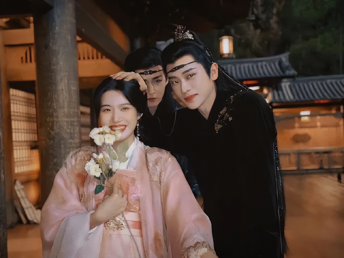 "Yunzhiyu" Cheng Lei and Lu Yuxiao officially announce their ...