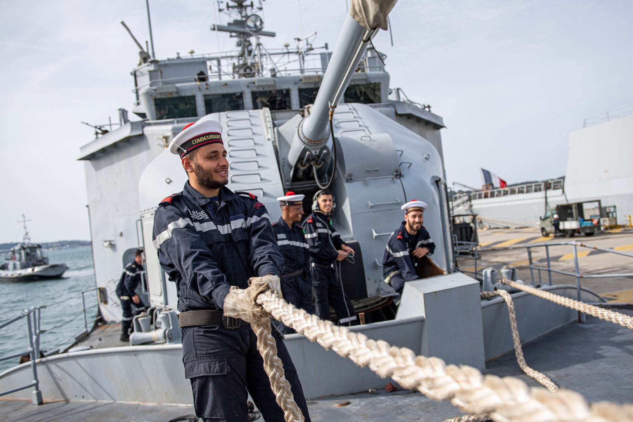 Does the U.S. have help?French Navy Chief of Staff issued a "gauntlet ...