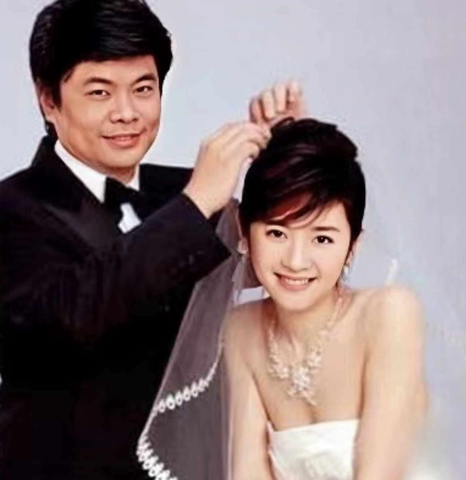 The rich man Ding Jian fell in love with the former CCTV hostess ...
