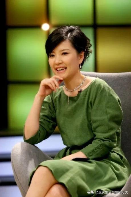 Chen Rong, host of Dragon TV - iMedia