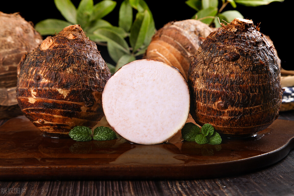 Taro is white, but it is purple when made into "taro flavor" and "taro ...