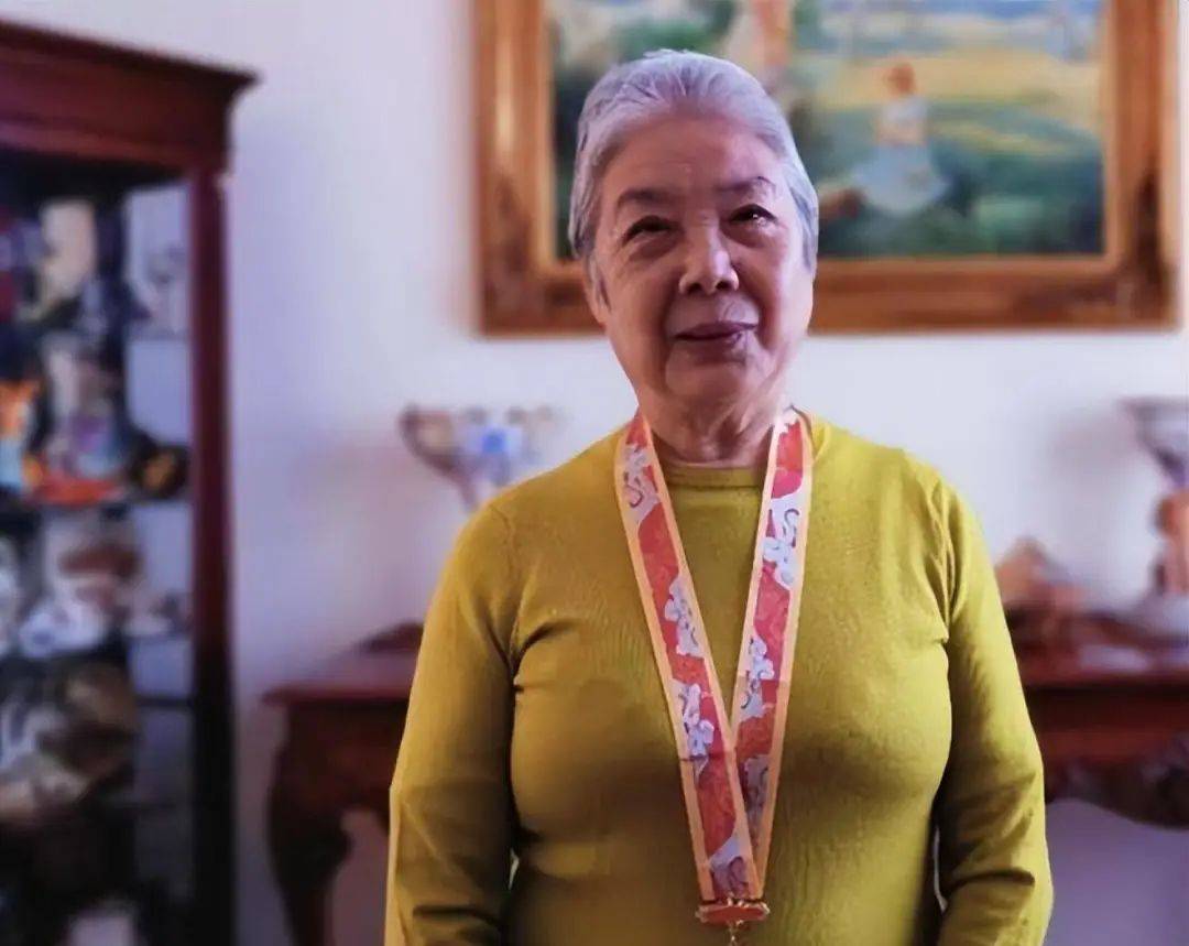 Actress Zheng Zhenyao died of illness abroad! She devoted her whole life to the film industry ...