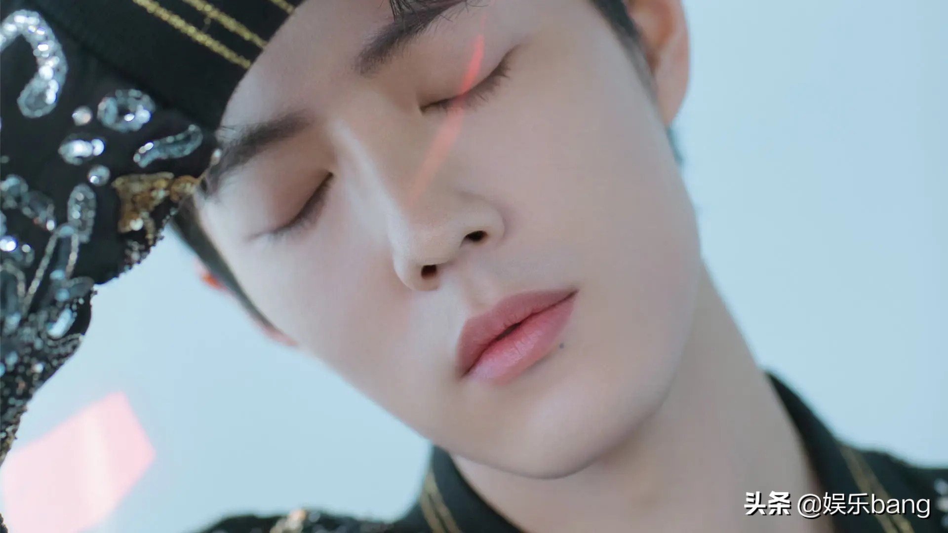 Designer Xiao is online!Xiao Zhan promoted the endorsement brand, and ...