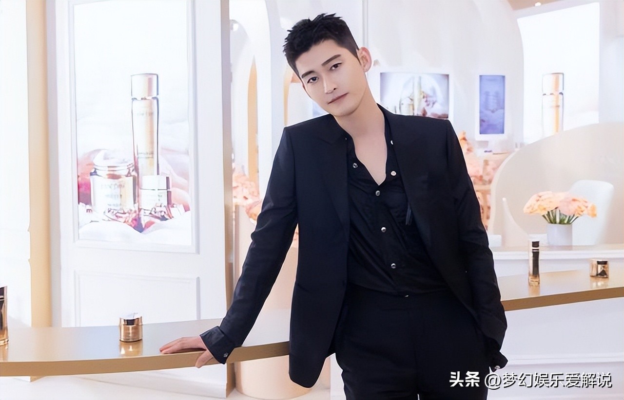 Zhang Han was also very popular, with more than ten modern idol dramas ...