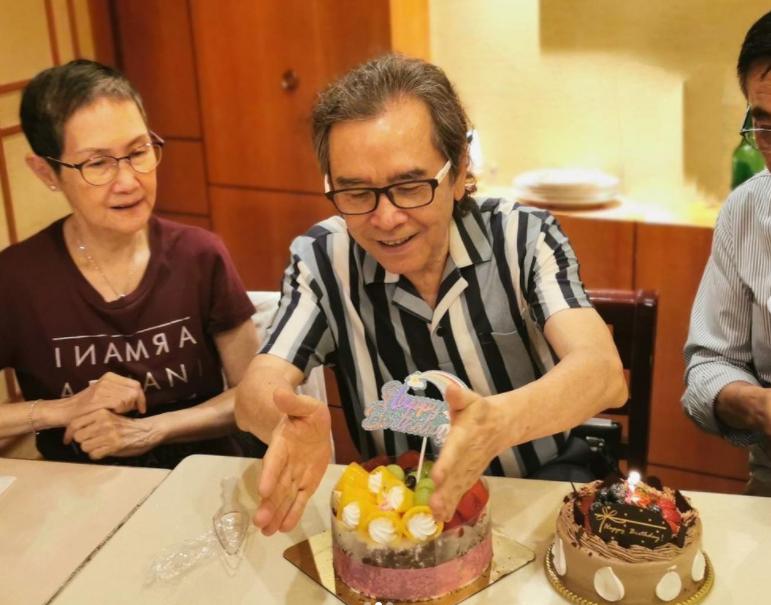 Jiang David and his wife meet with Qin Pei's daughter. The 36-year-old ...