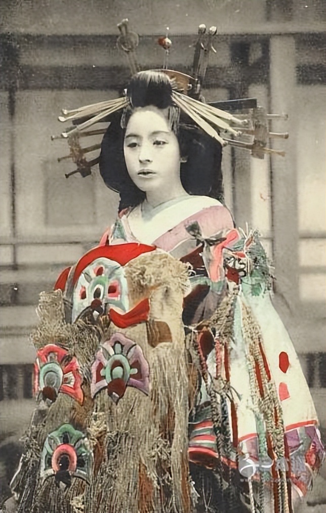 Where is the first red light district in Japan?Why does it even yearn ...