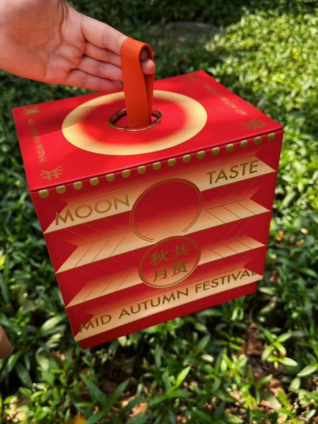 different mooncake packaging - iMedia