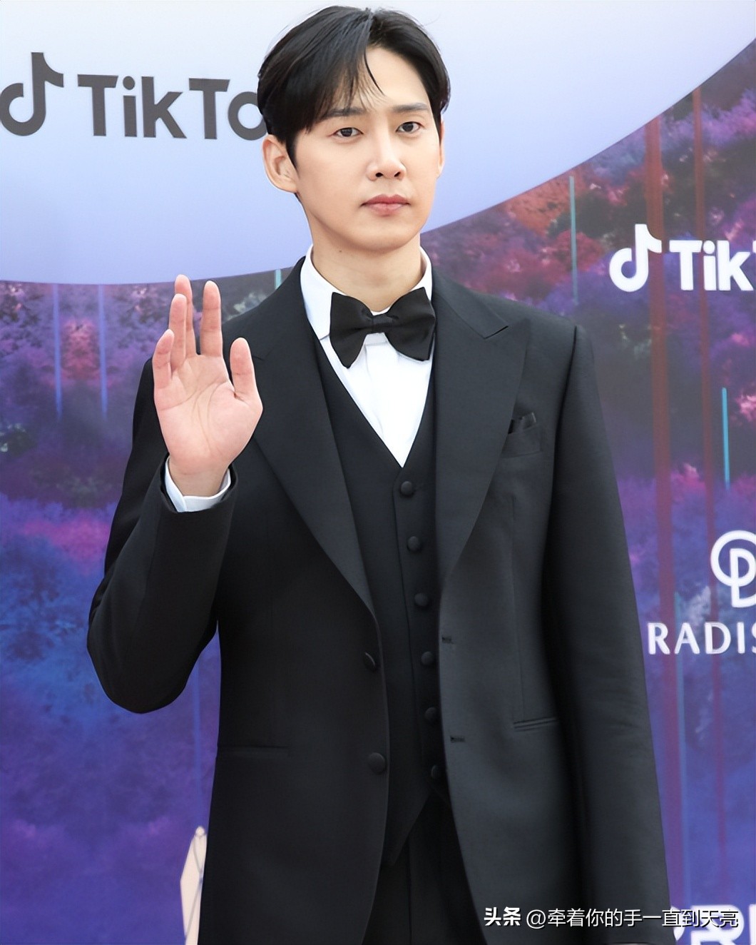 The 59th Korea Baeksang Arts Awards starred on the red carpet, who do ...