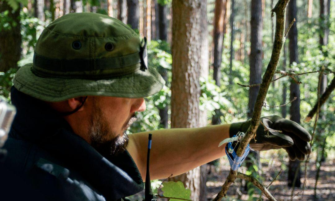 Russia Plants Countless Landmines in Ukraine, Keeping Farmers Out of ...