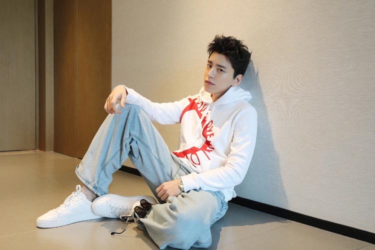 The "prodigal son in love" Wang Dalu, has an ambiguous behavior with ...