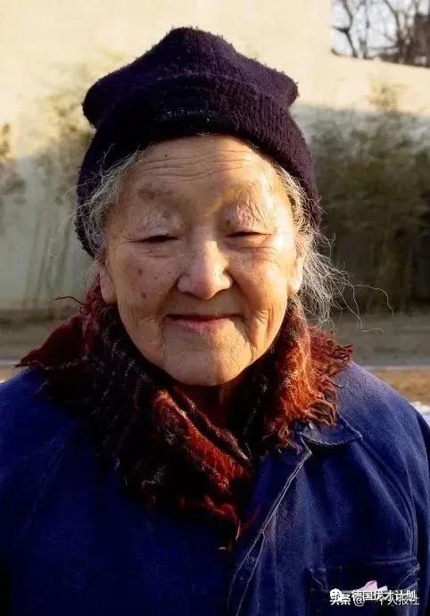 Mrs. Qian Sanqiang, China's first female academician He Zehui and her ...
