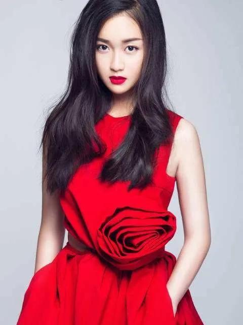 Beautiful pictures of Li Baihui - iMedia
