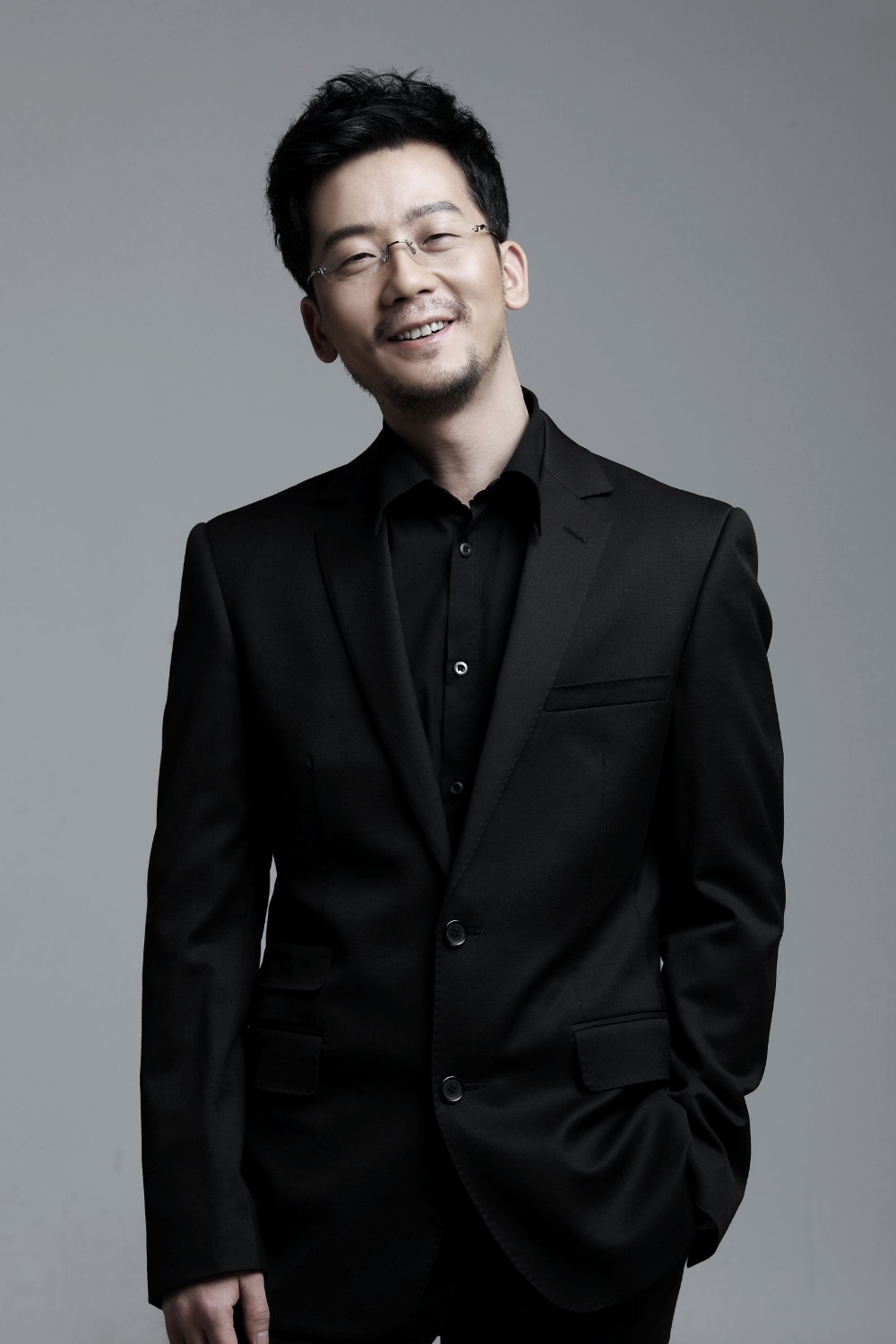 How many celebrities in the entertainment industry have been slapped in ...