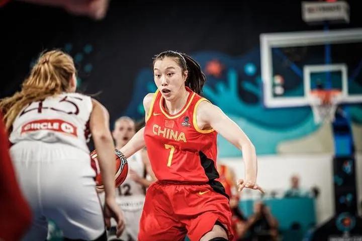 Inventory of Chinese female players playing in the WNBA, Zheng Haixia ...