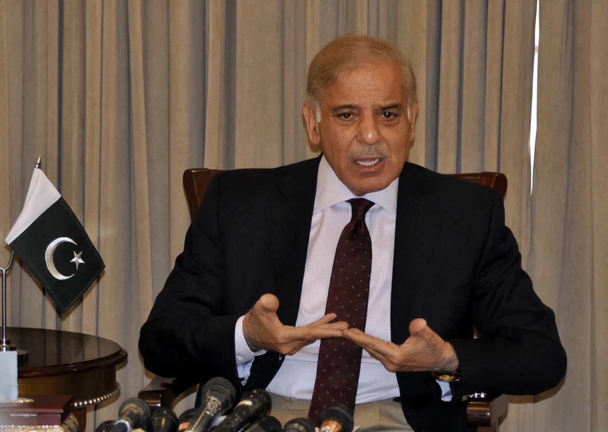 China Yun 20 arrived in Pakistan to fight the disaster, and the United ...