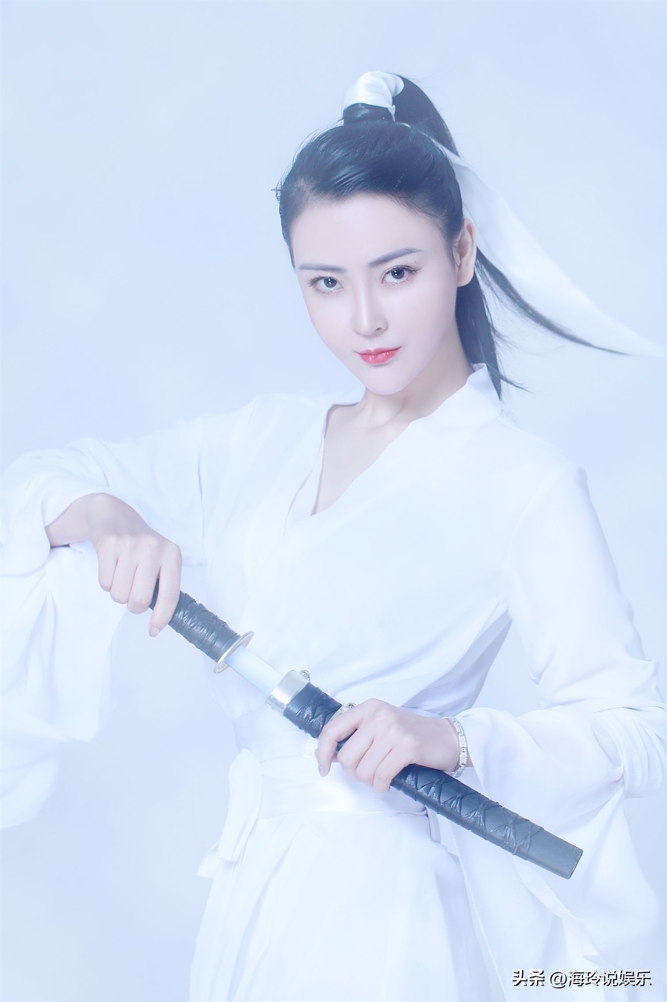 Wu Dan, the global champion of Miss Asia, gave her first kiss on the ...