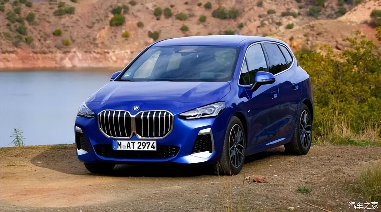Innovative BMW 2 Series Touring Quantum Blue with M Sports Package - iNEWS