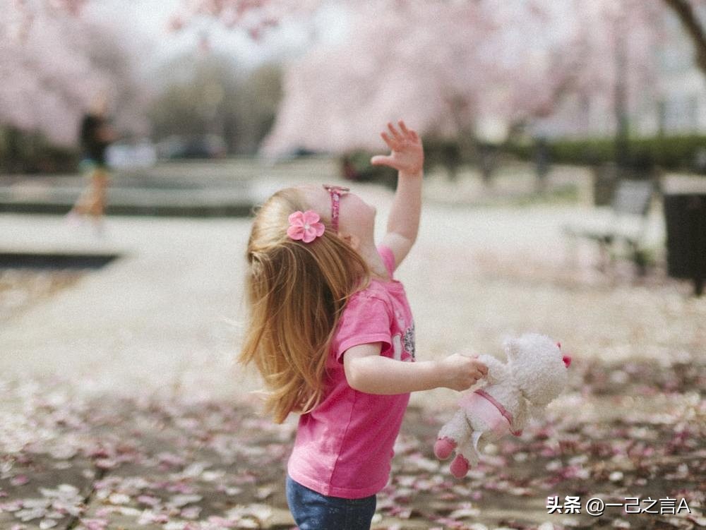 Seeing the girl screaming and running to her parents, I realized what ...