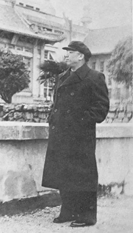 In 1963, Luo Ronghuan was seriously ill, and before his death, he told ...