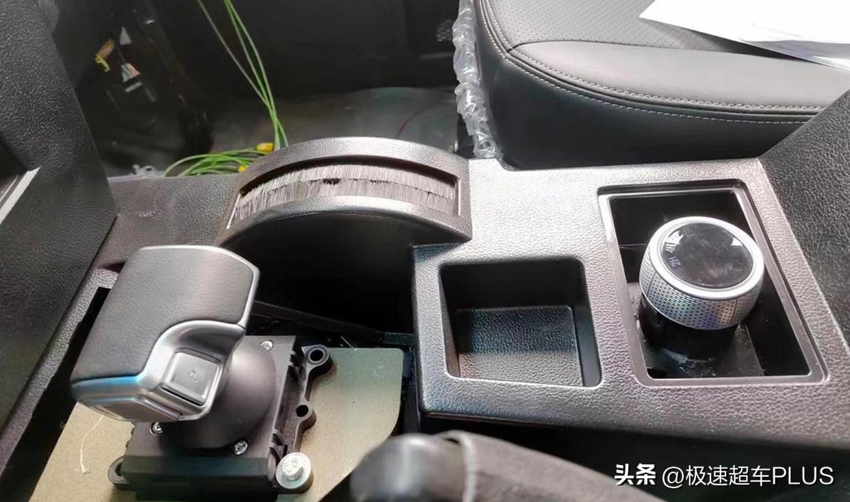 Automatic block is coming! Beijing BJ212 "Jedi Counterattack", 2.4T ...