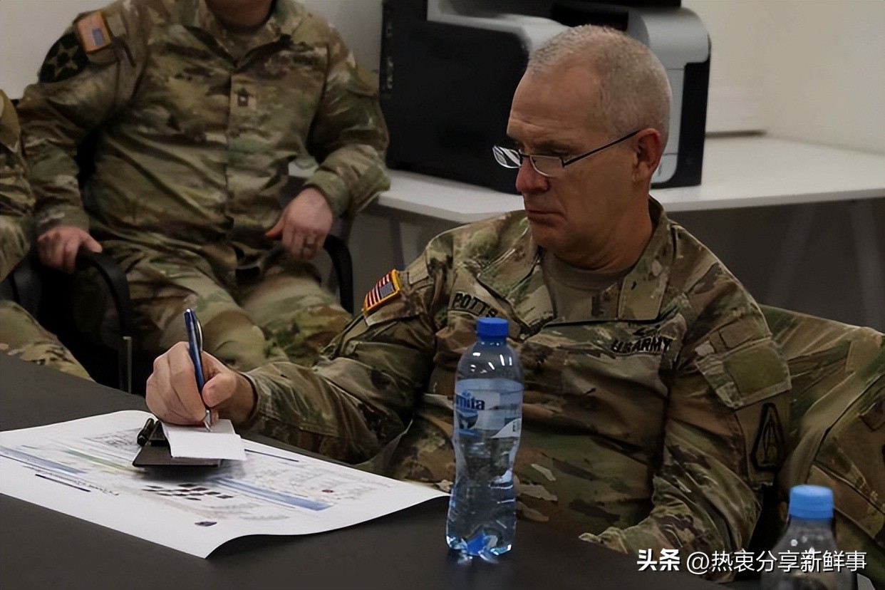 Army general dies in plane crash near Aberdeen Proving Ground - iNEWS