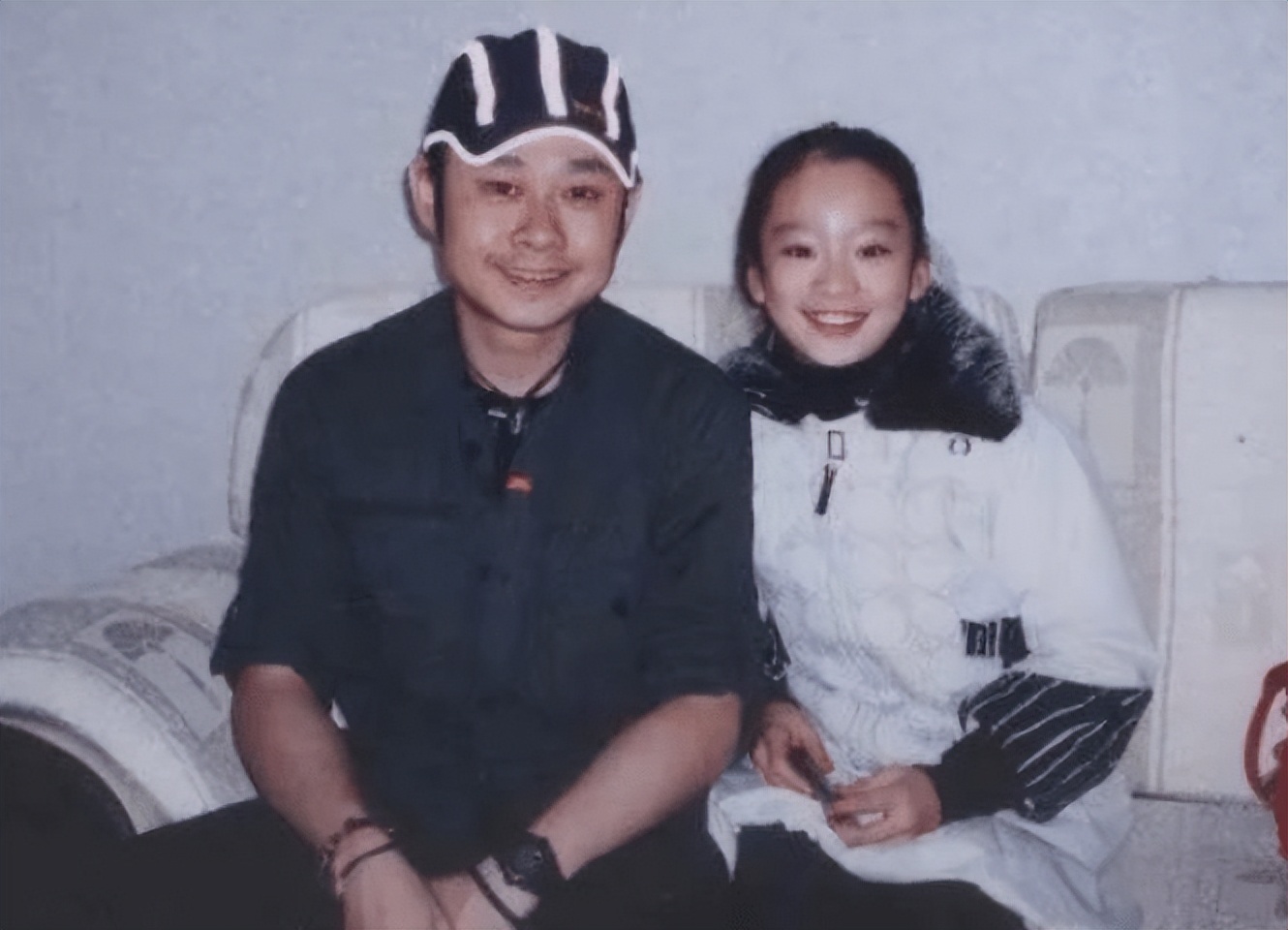 From the waiter singing to the Spring Festival Gala on the CCTV to ...