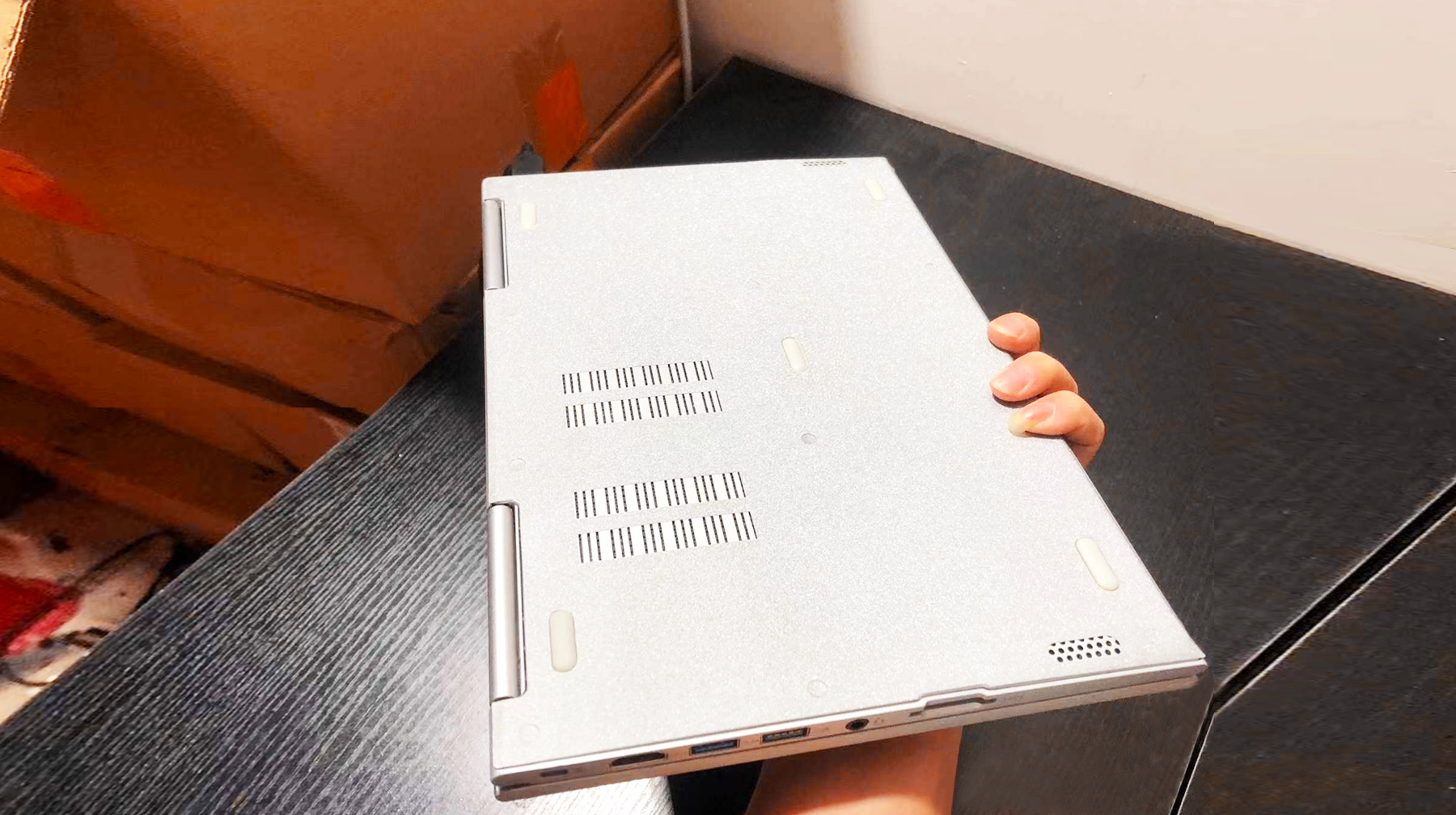 Tablet and notebook two-in-one, this NEC folding screen computer ...