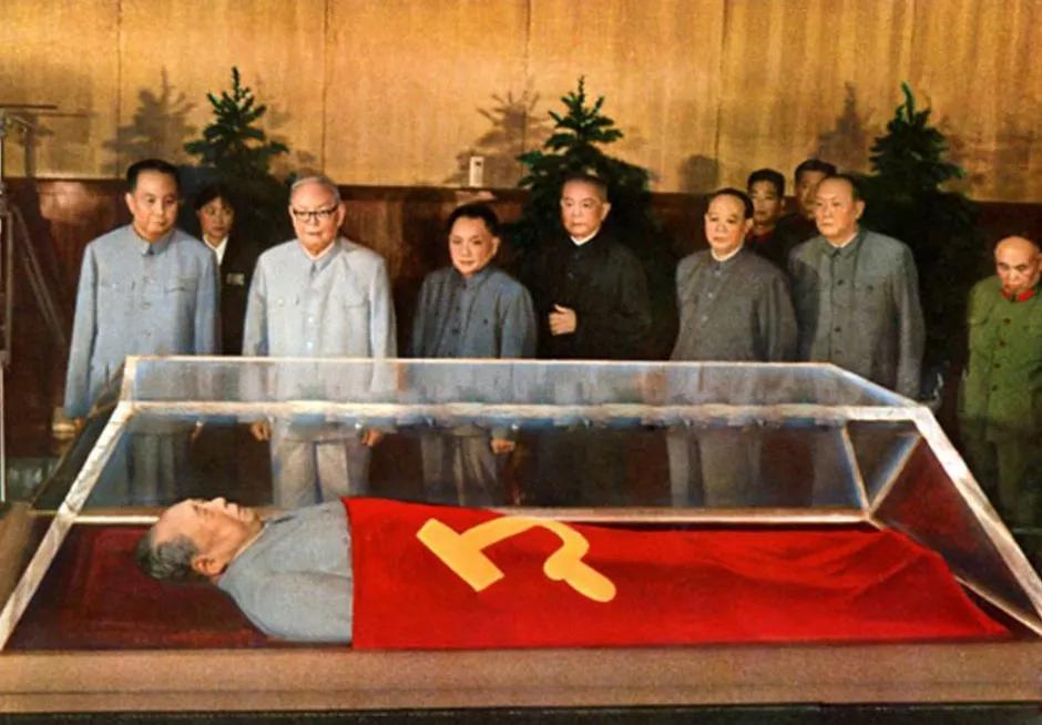 Mao Zedong's crystal coffin, which took a year to complete, is still as ...