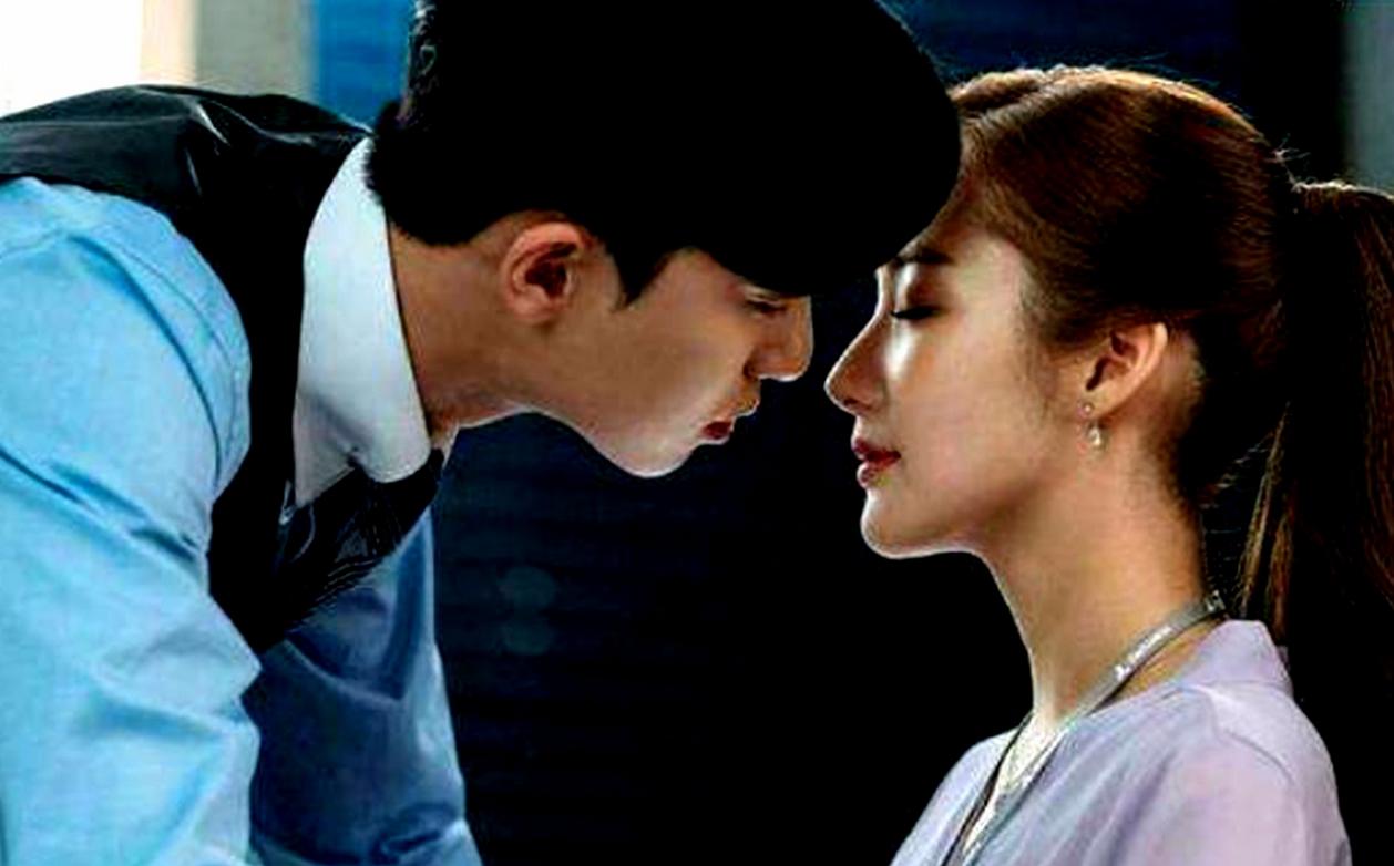 How did you film the kiss scene in the movie? It turns out that the ...