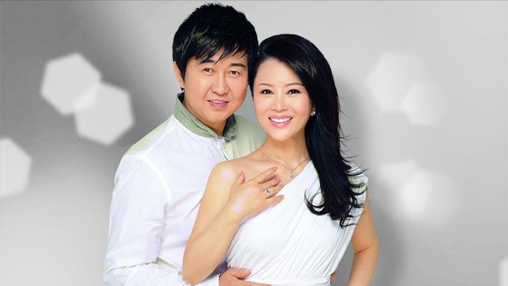 Artists gathered in Beijing: Yan Weiwen was supported to hug Li ...