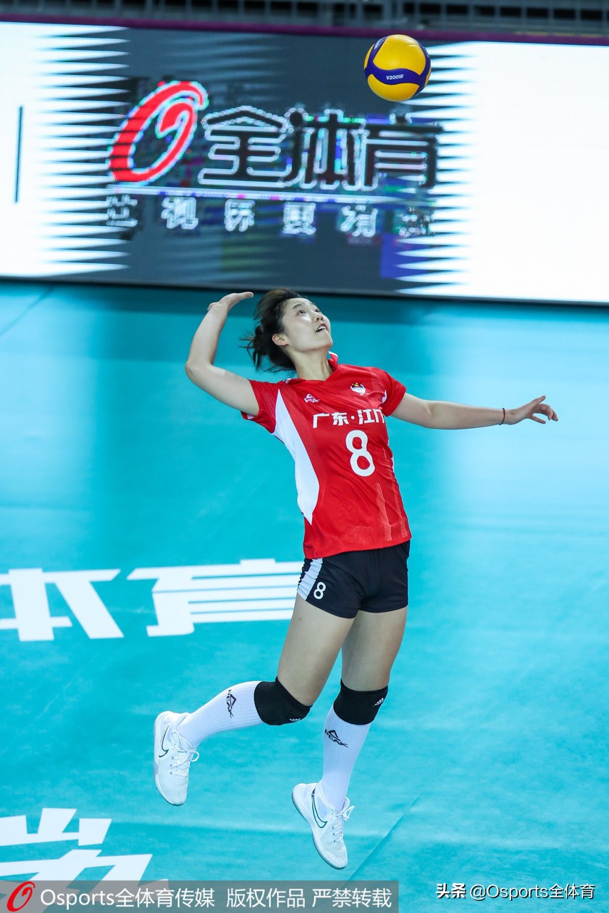 The youngest member of the Chinese women's volleyball team - Wang Yifan ...