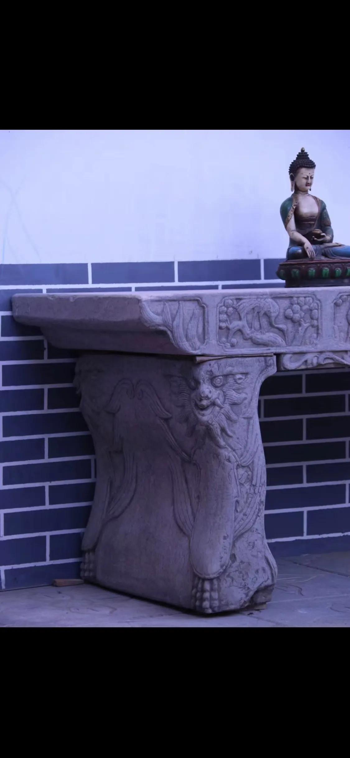 "Full Work Tiger Claw Stone Table" - iNEWS