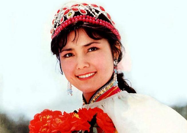 Another director dies!Zeng Libao Zhang Yimou changed the history of ...