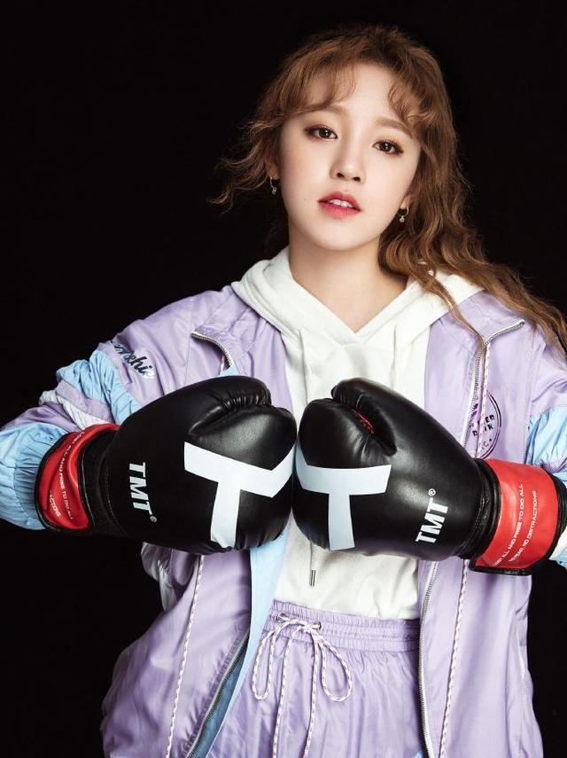 Song Yuqi's outfits are full of vitality, sunny and fresh, full of ...