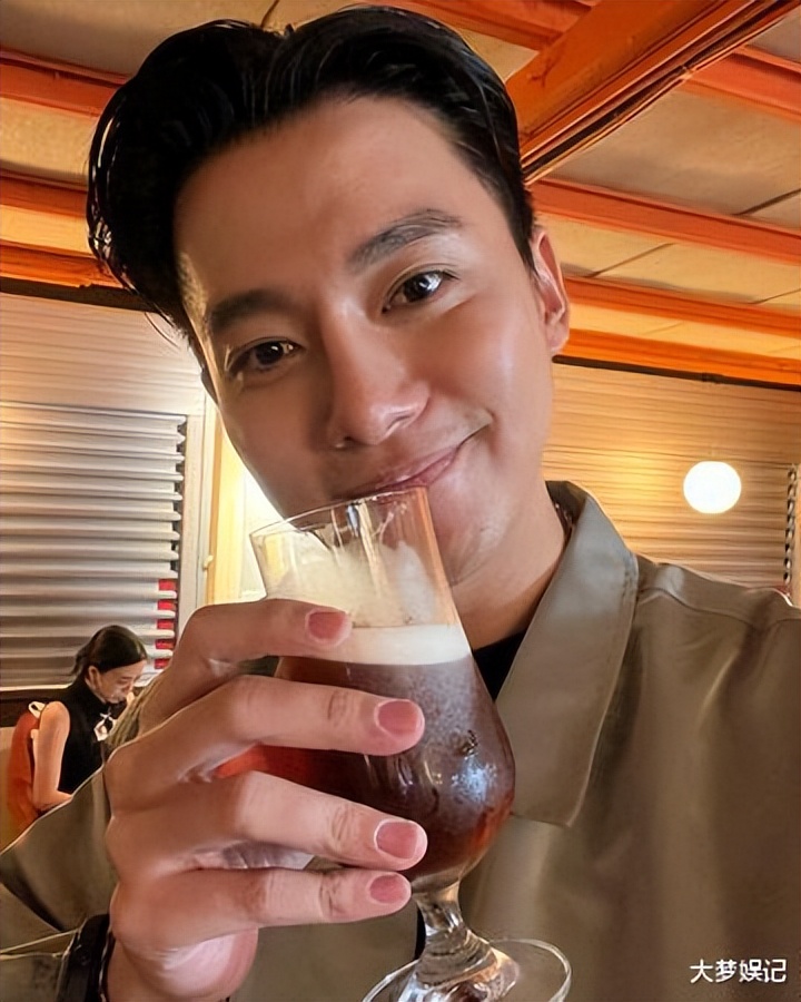 Li Weifeng returned to Taiwan after 4 years of "carrying millions of ...