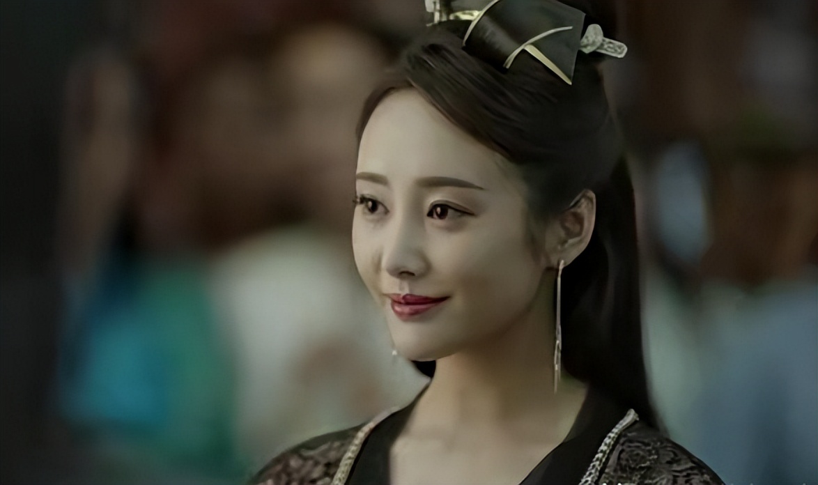 Qing Yu Nian 11: A woman marrying a woman? Si Lili is not easy ...