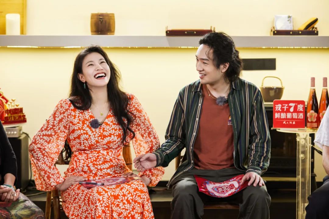 Let Hu Ge, Peng Yuyan, Zhong Hanliang, and Lu Yi all come to send ...